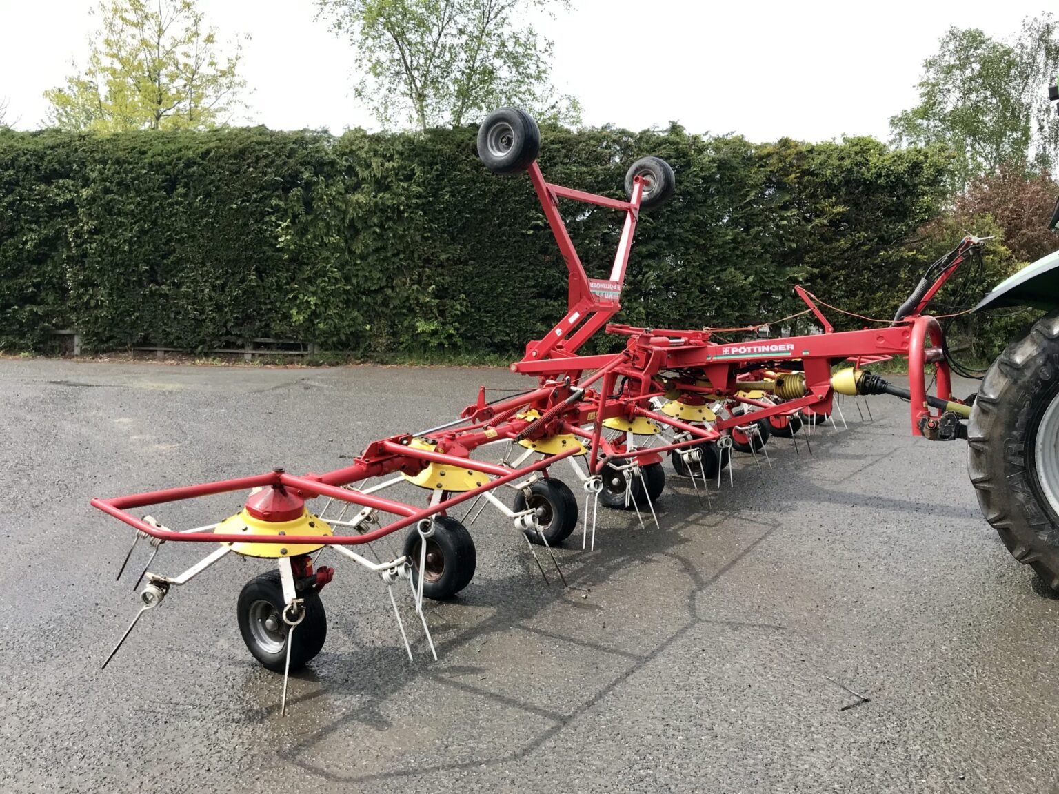 Pottinger Eurohit 90 AZ - 8 rotor tedder - Pallisers of Hereford Ltd