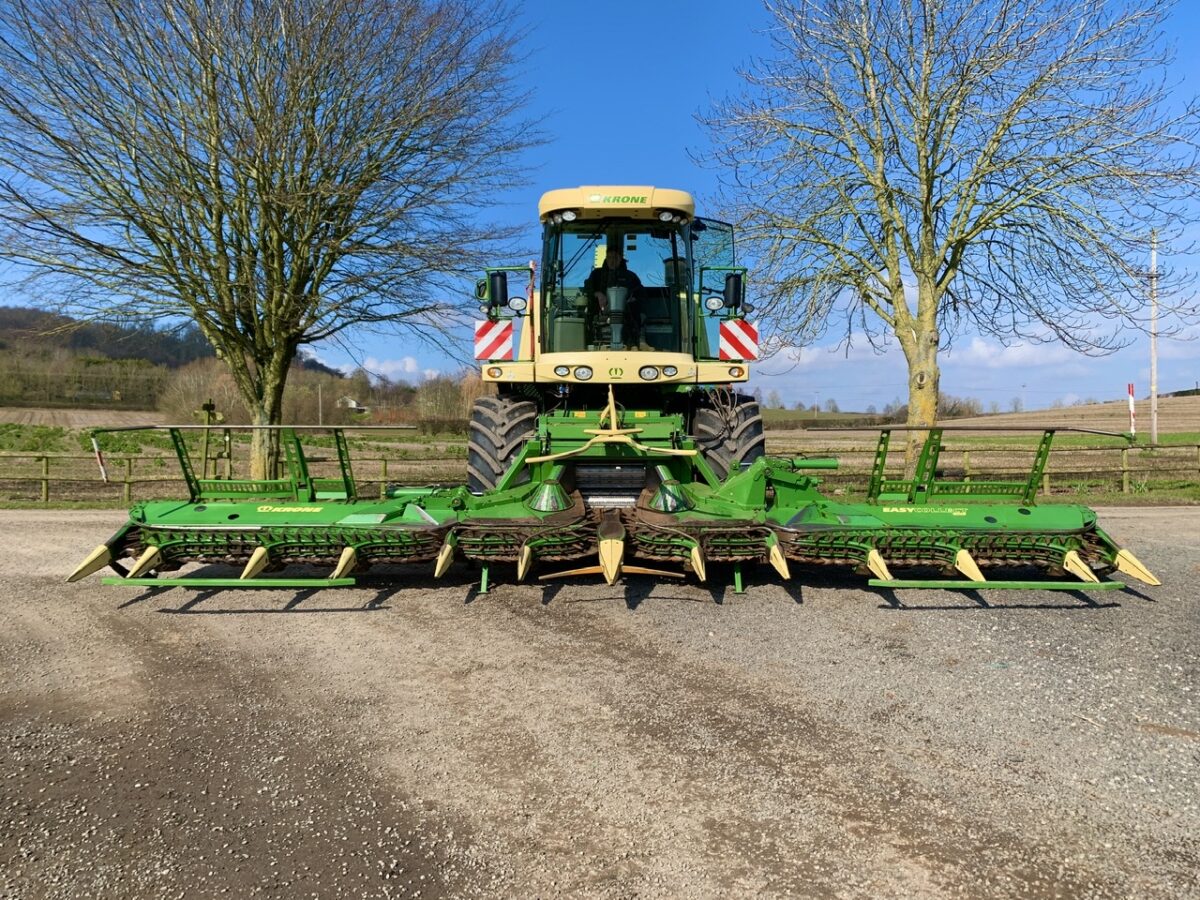 Krone EasyCollect 903 maize header - Pallisers of Hereford Ltd