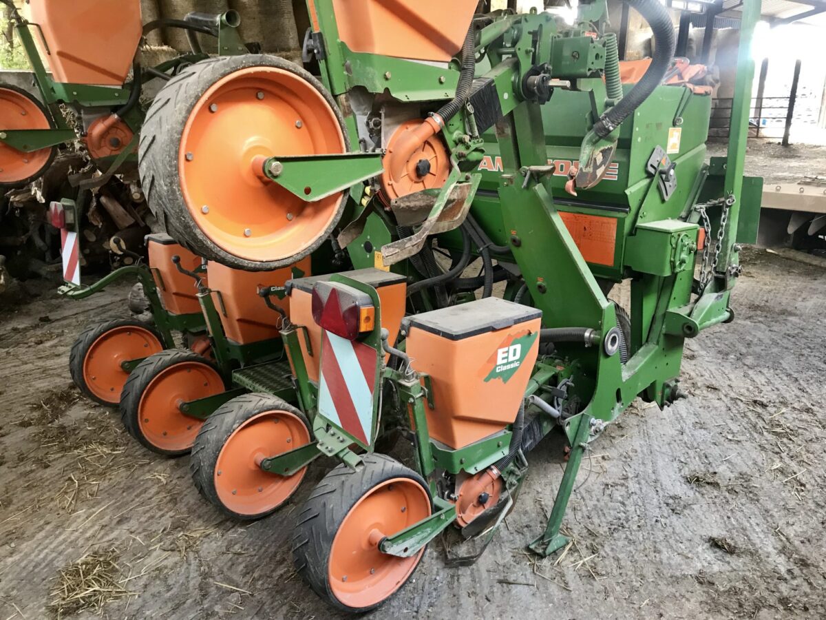 Amazone ED 452-K 6 row maize drill – Pallisers of Hereford Ltd