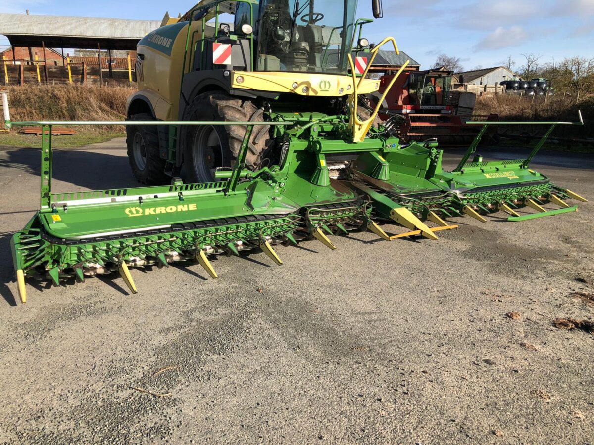 Krone XCollect 900-3 maize header - Pallisers of Hereford Ltd