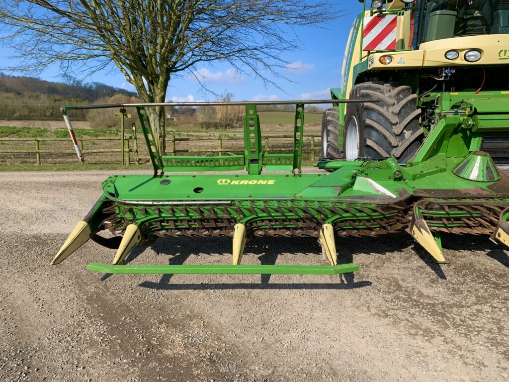 Krone EasyCollect 903 maize header - Pallisers of Hereford Ltd