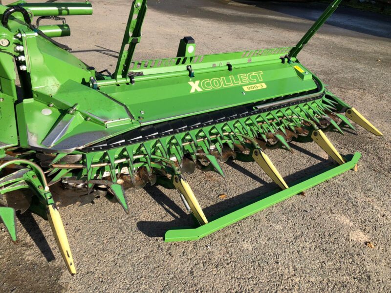 Krone XCollect 900-3 maize header - Pallisers of Hereford Ltd