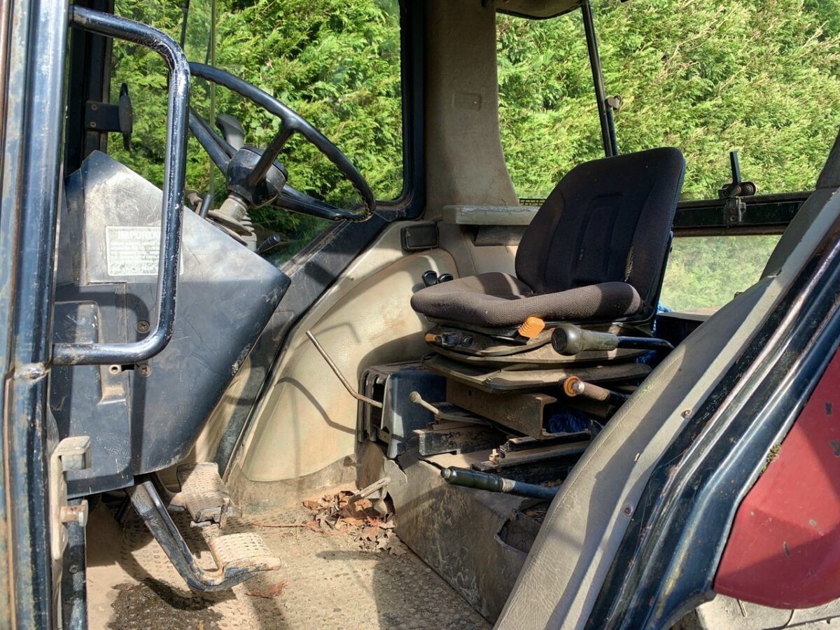 Case 785 XL & loader - Pallisers of Hereford Ltd