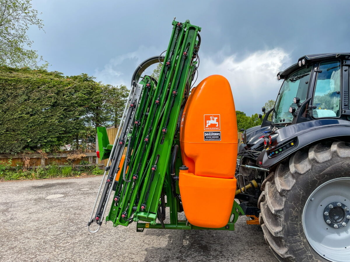 Amazone UF 1801 21 metre mounted sprayer – Pallisers of Hereford Ltd