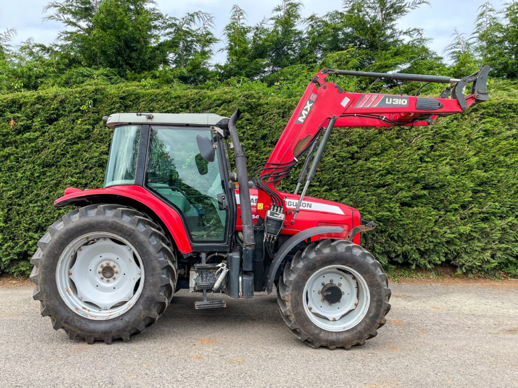 Massey Ferguson 5470 Dyna 4 & loader - Pallisers of Hereford Ltd