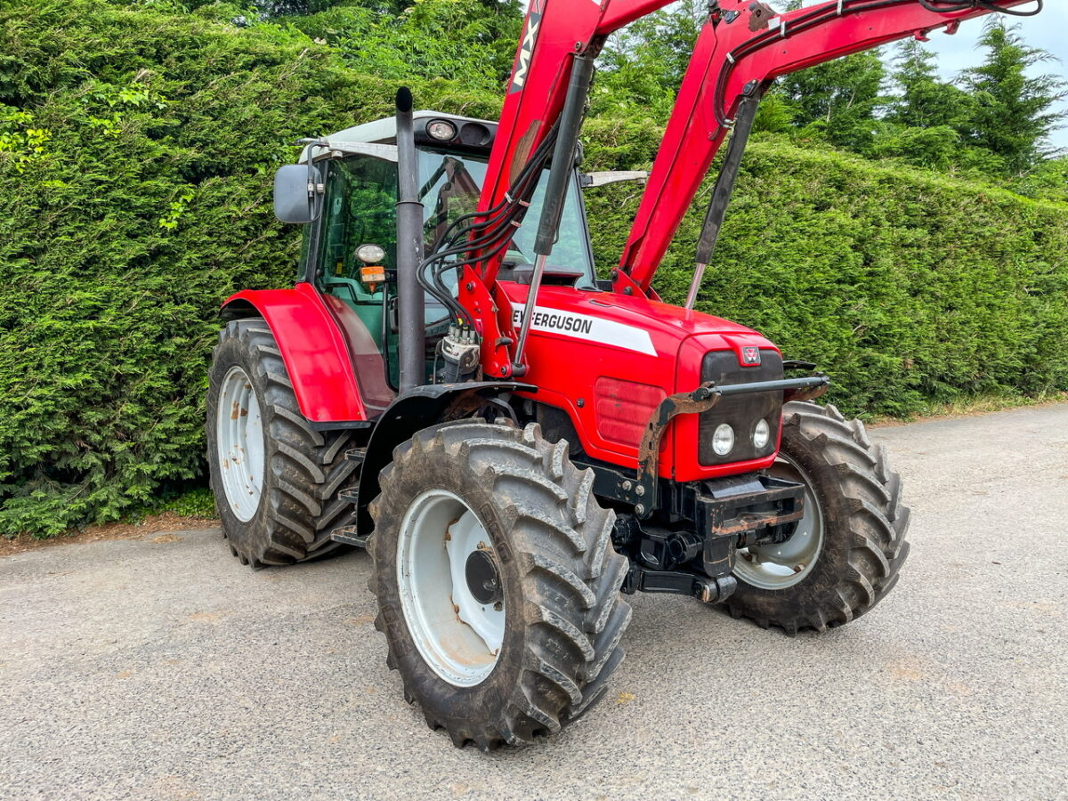 Massey Ferguson 5470 Dyna 4 & loader - Pallisers of Hereford Ltd