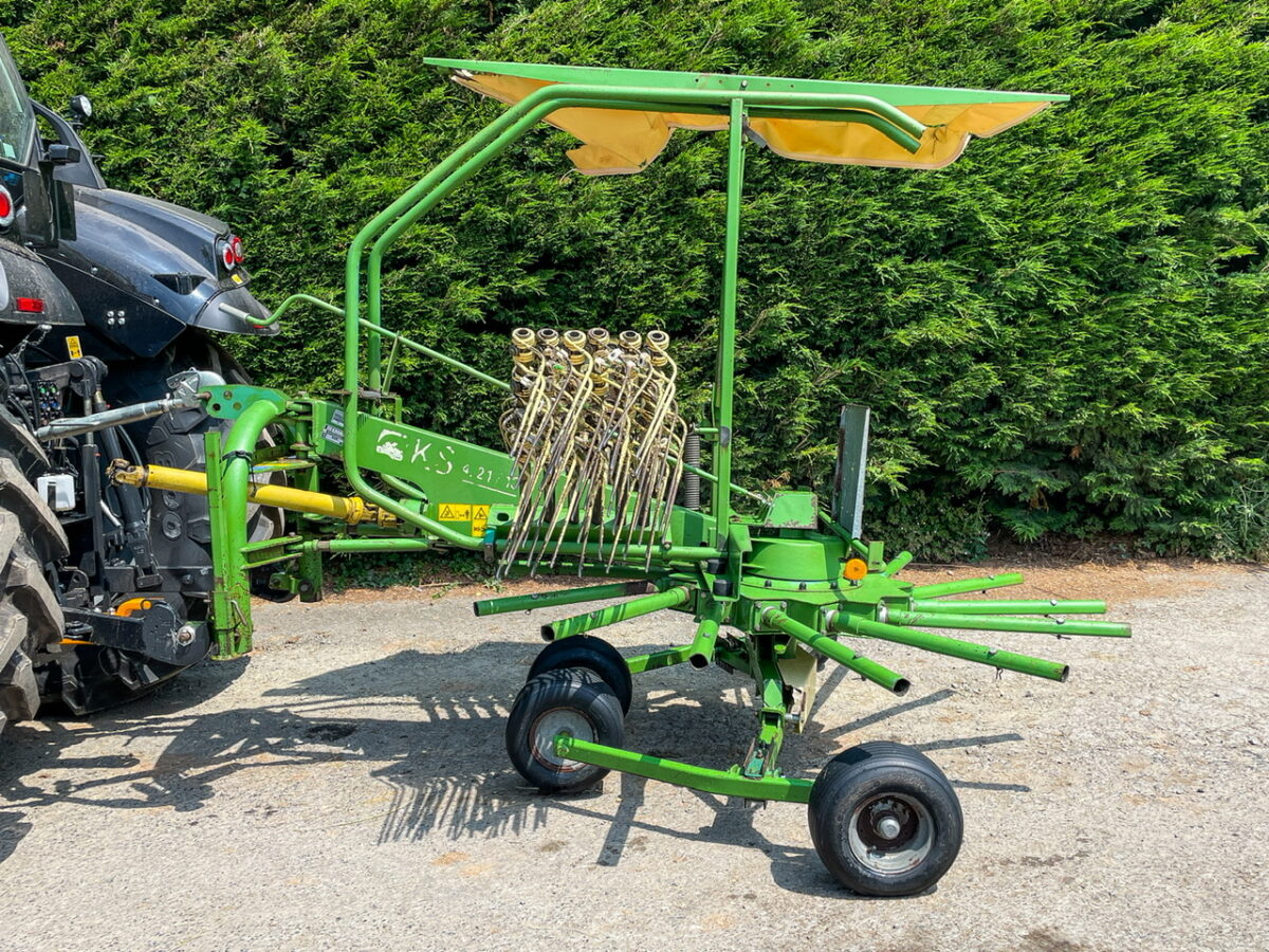 Krone KS 4.21 / 13 single rotor rake - Pallisers of Hereford Ltd