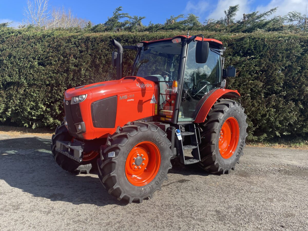 NEW Kubota M6-111 Utility – Pallisers of Hereford Ltd